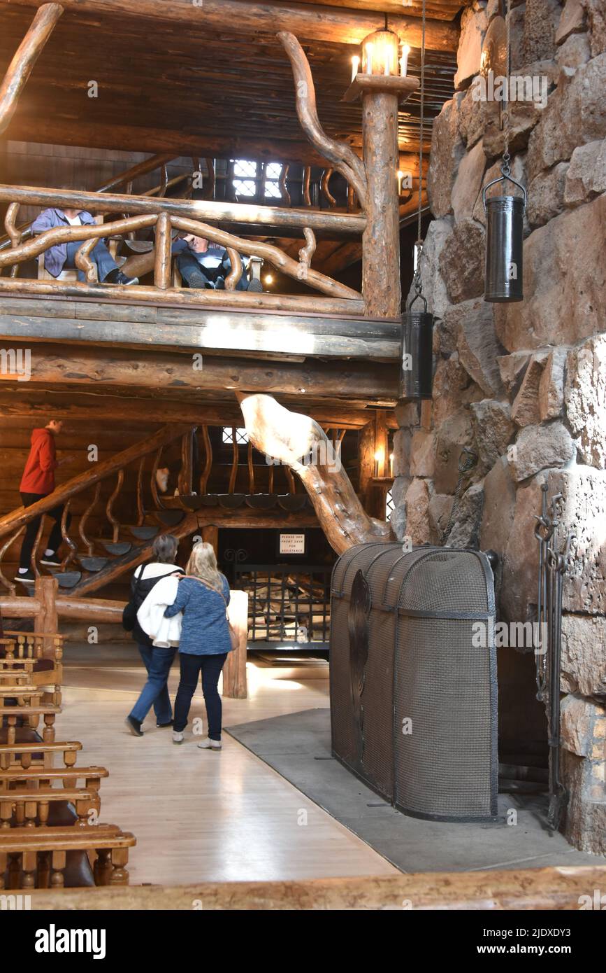 Yellowstone National Park USA 5/21-24/2022. Old Faithful Inn grand ...