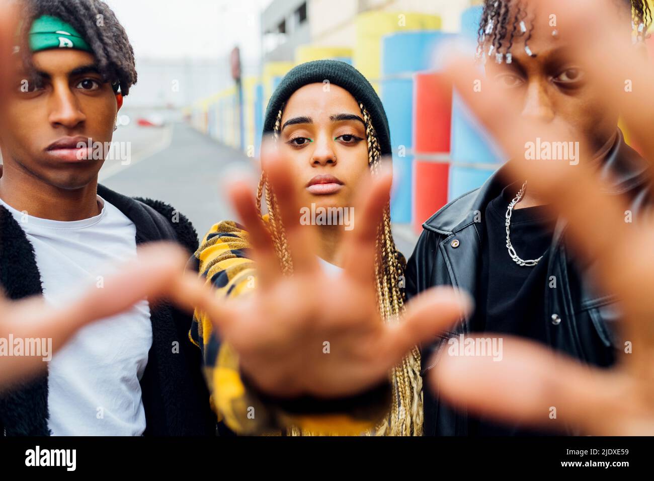 Stop sign hand hi-res stock photography and images - Alamy