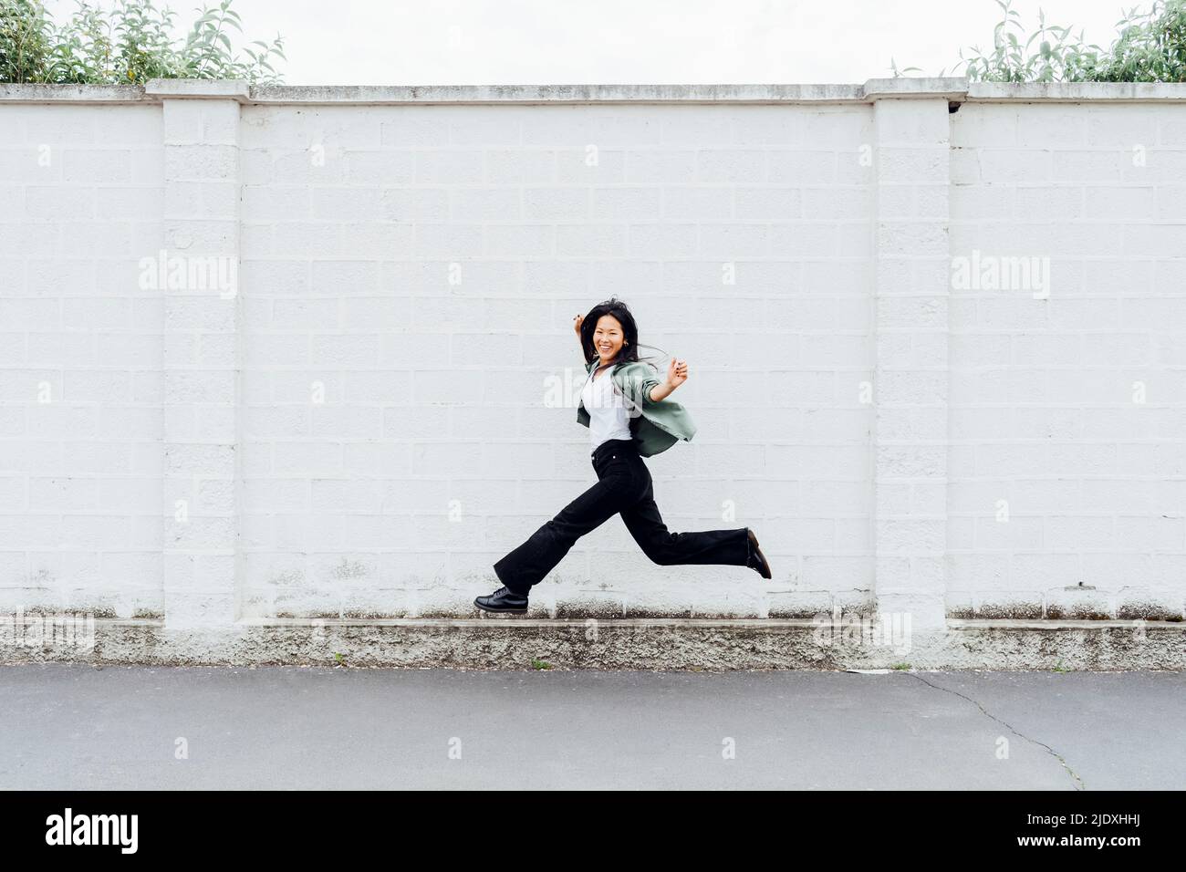 Asian woman front view hi-res stock photography and images - Alamy