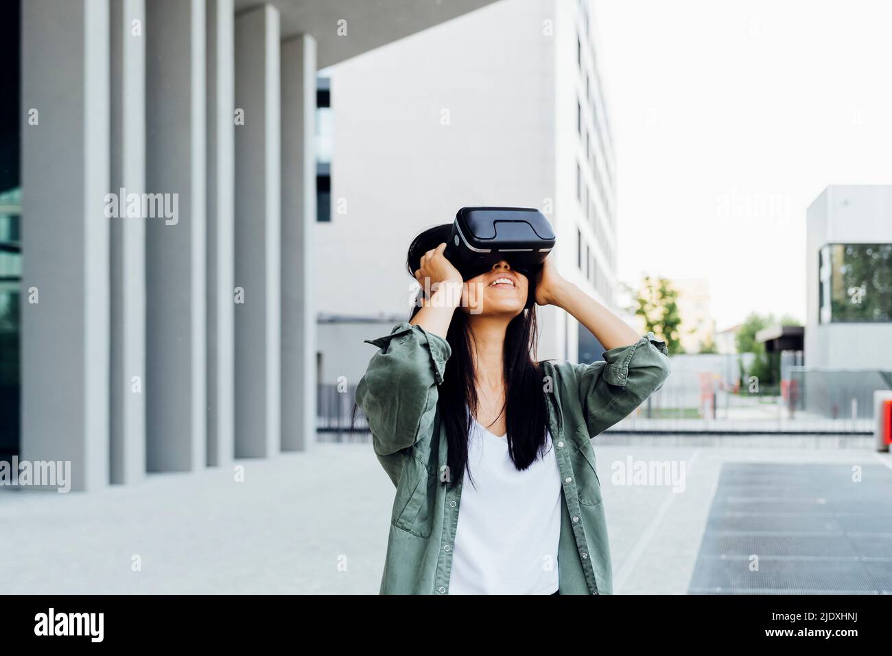 Asian woman wearing black hi-res stock photography and images - Alamy