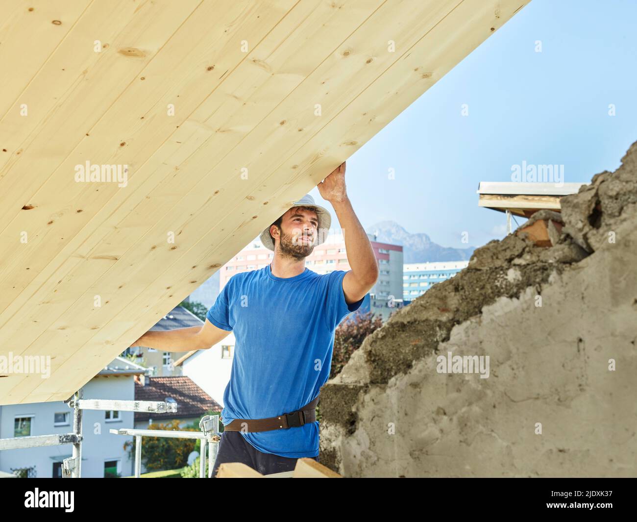 Craftsman house exterior hi-res stock photography and images - Alamy