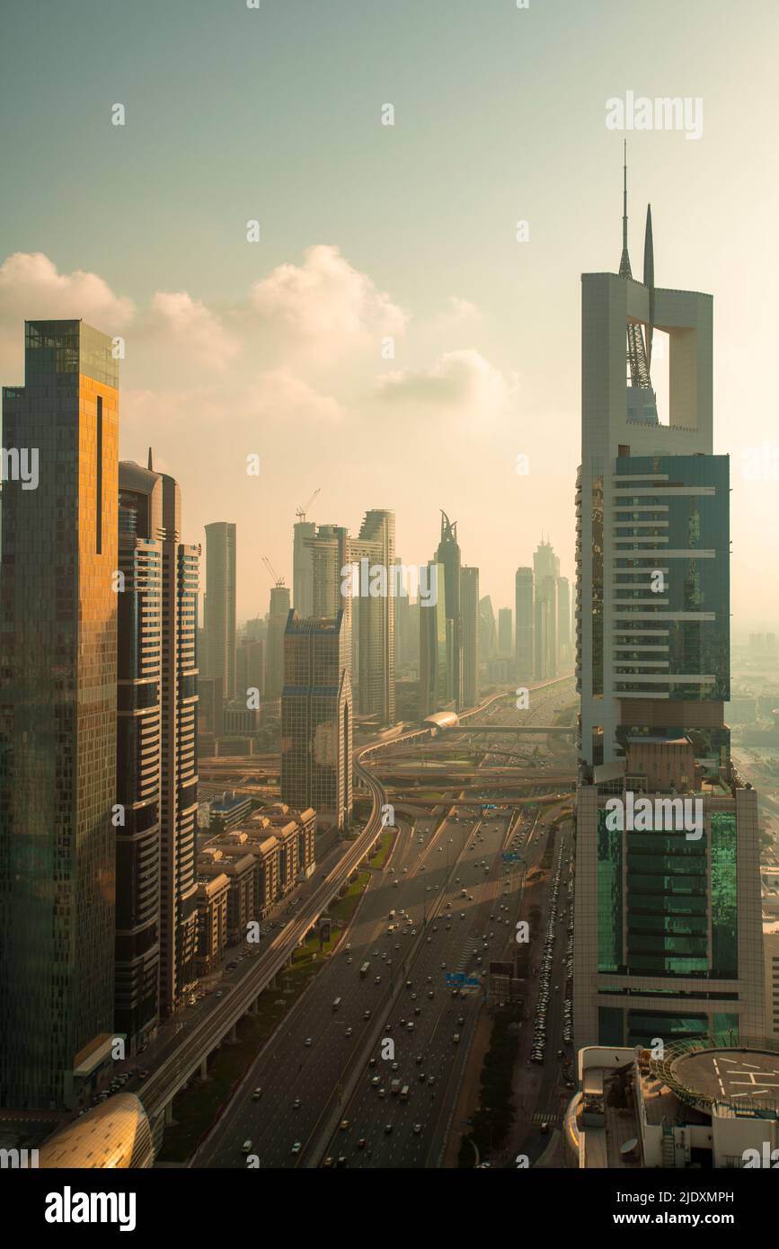 United Arab Emirates, Dubai, Sheikh Zayed Road stretching between tall ...