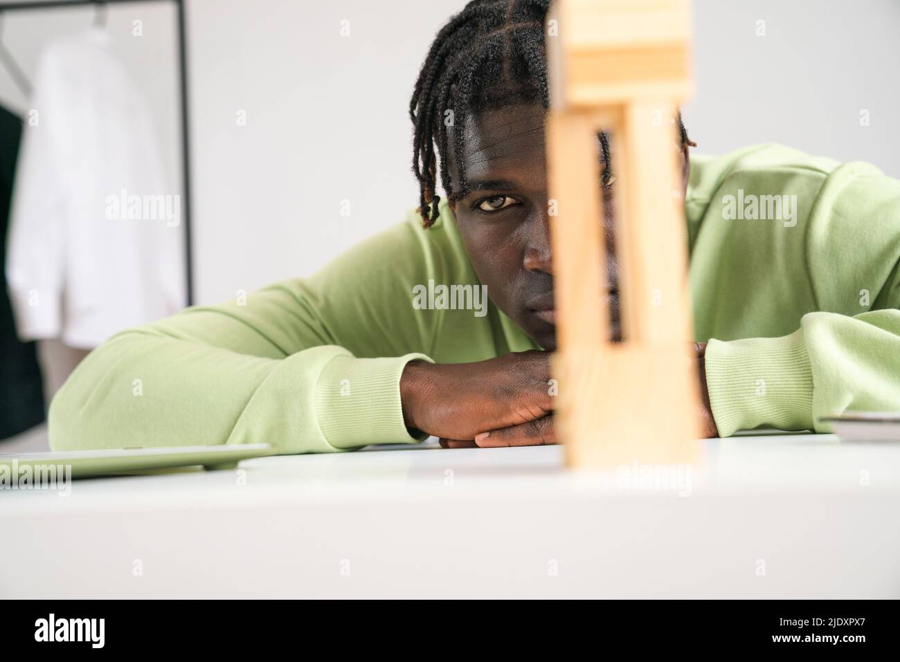 Student block hi-res stock photography and images - Alamy