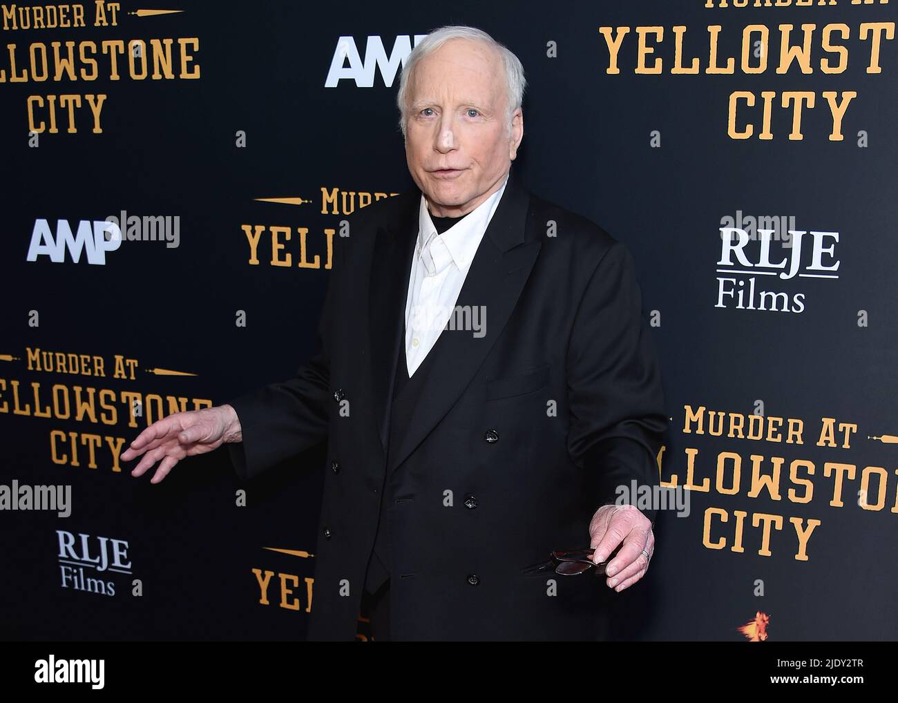 Los Angeles, CA, June 23, 2022. Richard Dreyfuss walking on the red ...