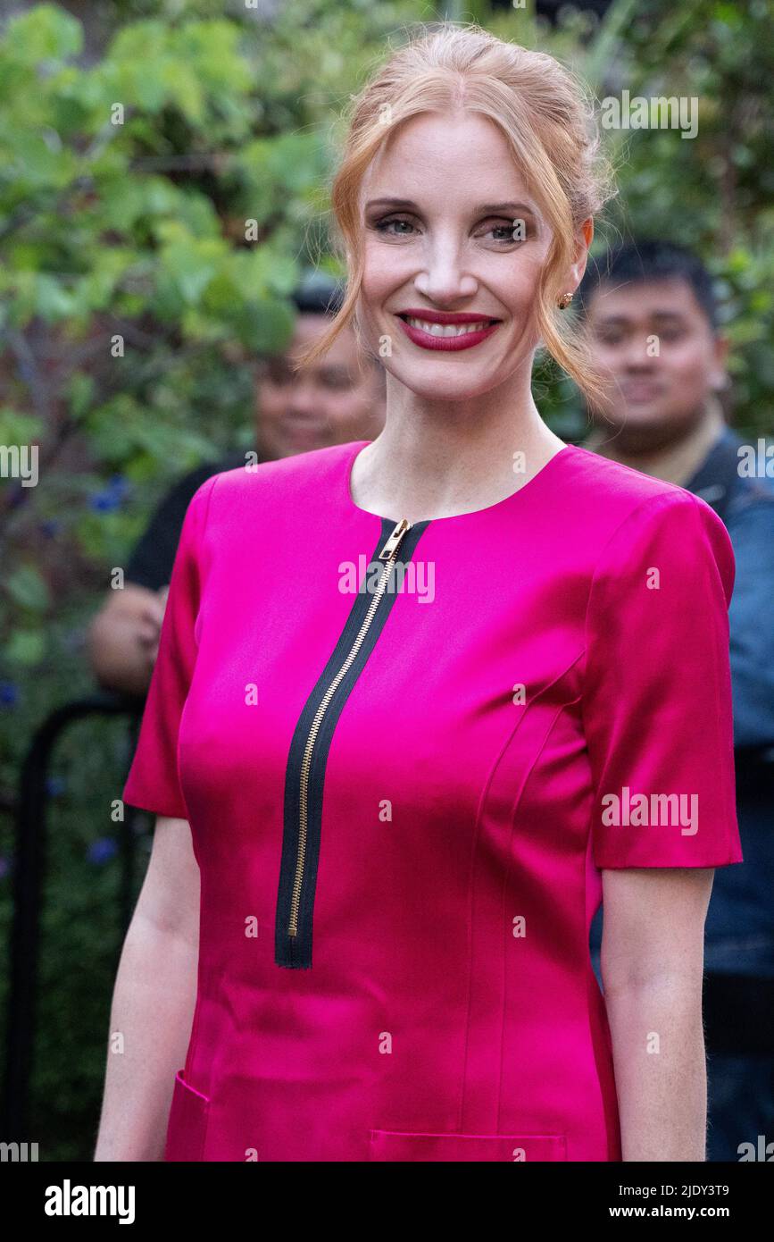 Jessica Chastain arrives at a Dinner event hosted by Finch & Partners to celebrate Paramount ...