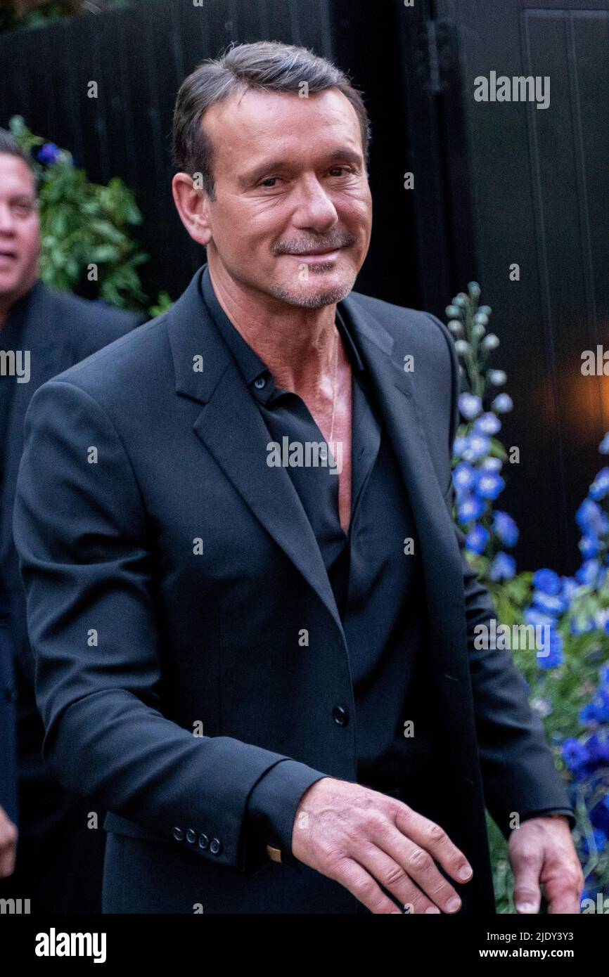 Tim Mcgraw, arrives at a Dinner event hosted by Finch & Partners to ...
