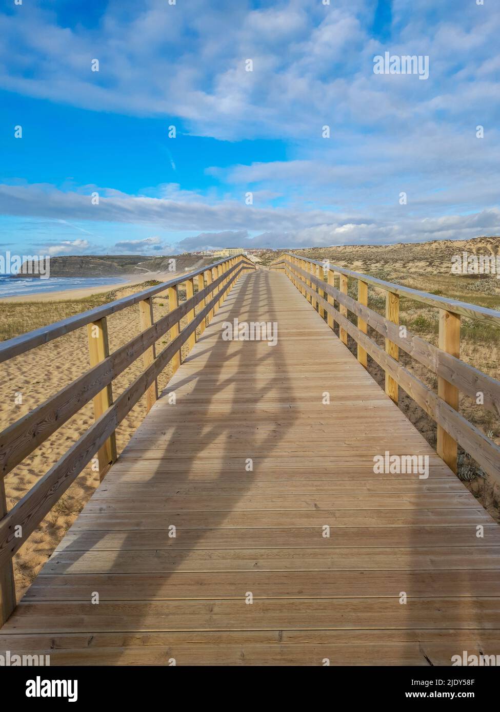 boardwalk through the sand dunes Stock Photo - Alamy