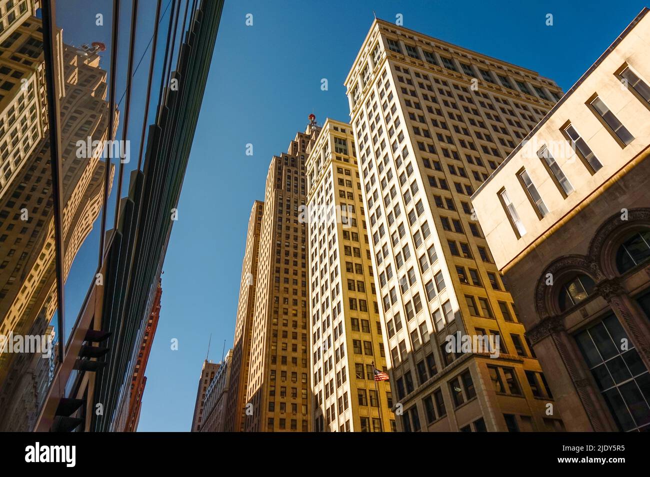 Detroit street scene with people hi-res stock photography and images ...