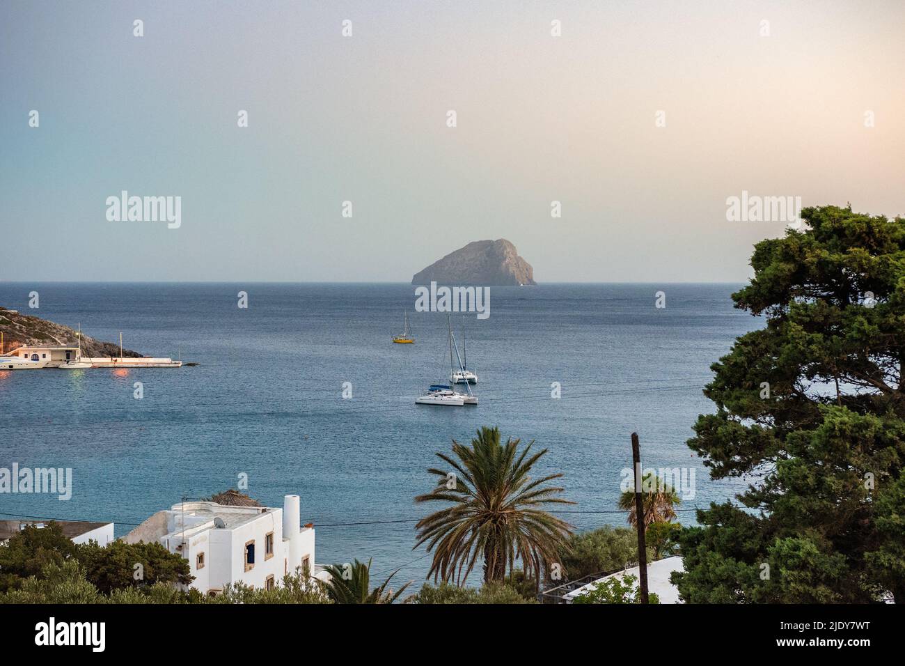 Beautiful sunset view over Kapsali beach in Kythera island, Greece ...