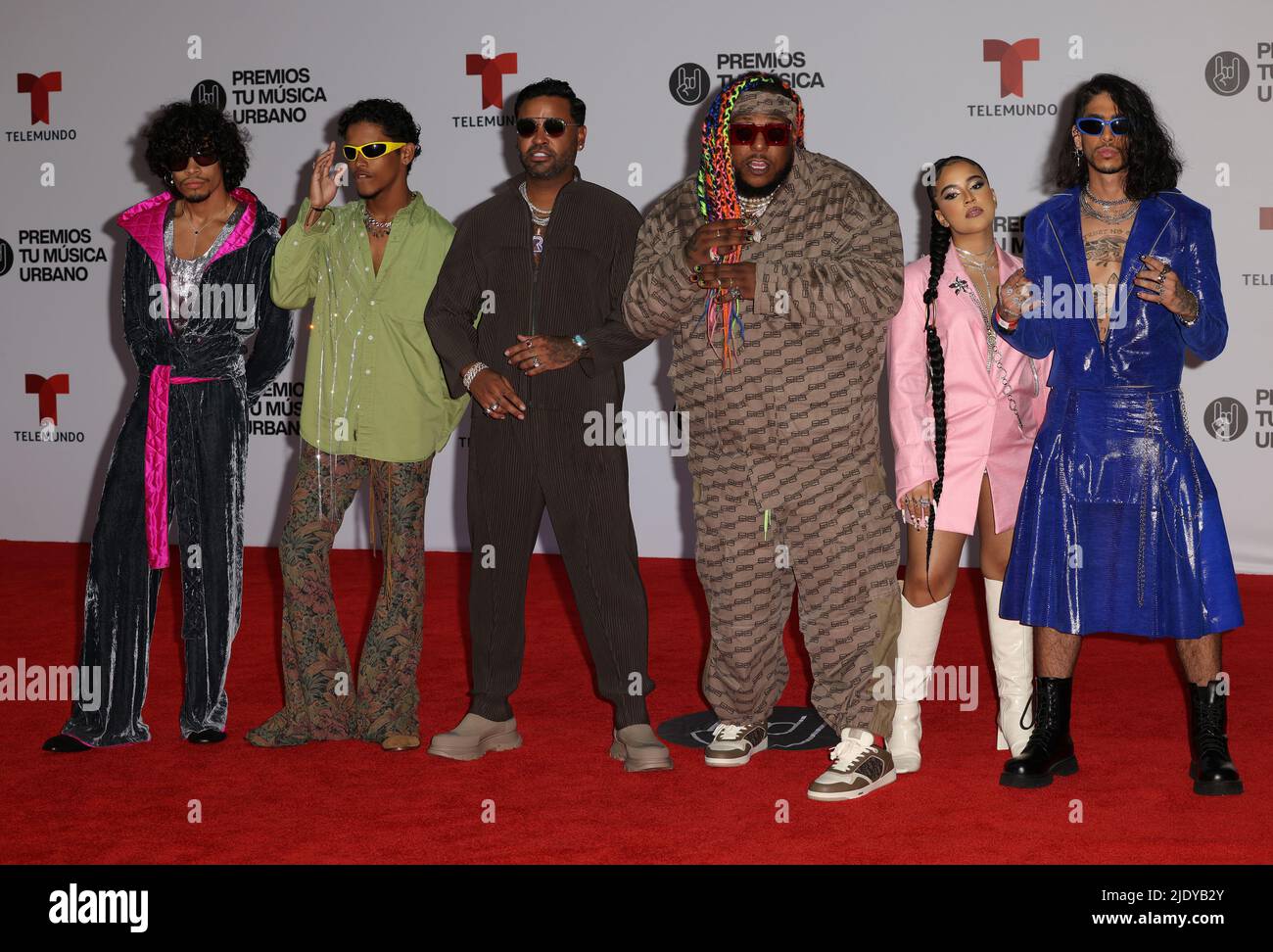 SAN JUAN, PUERTO RICO - JUNE 23: Zion and Lennox attend Premios Tu ...