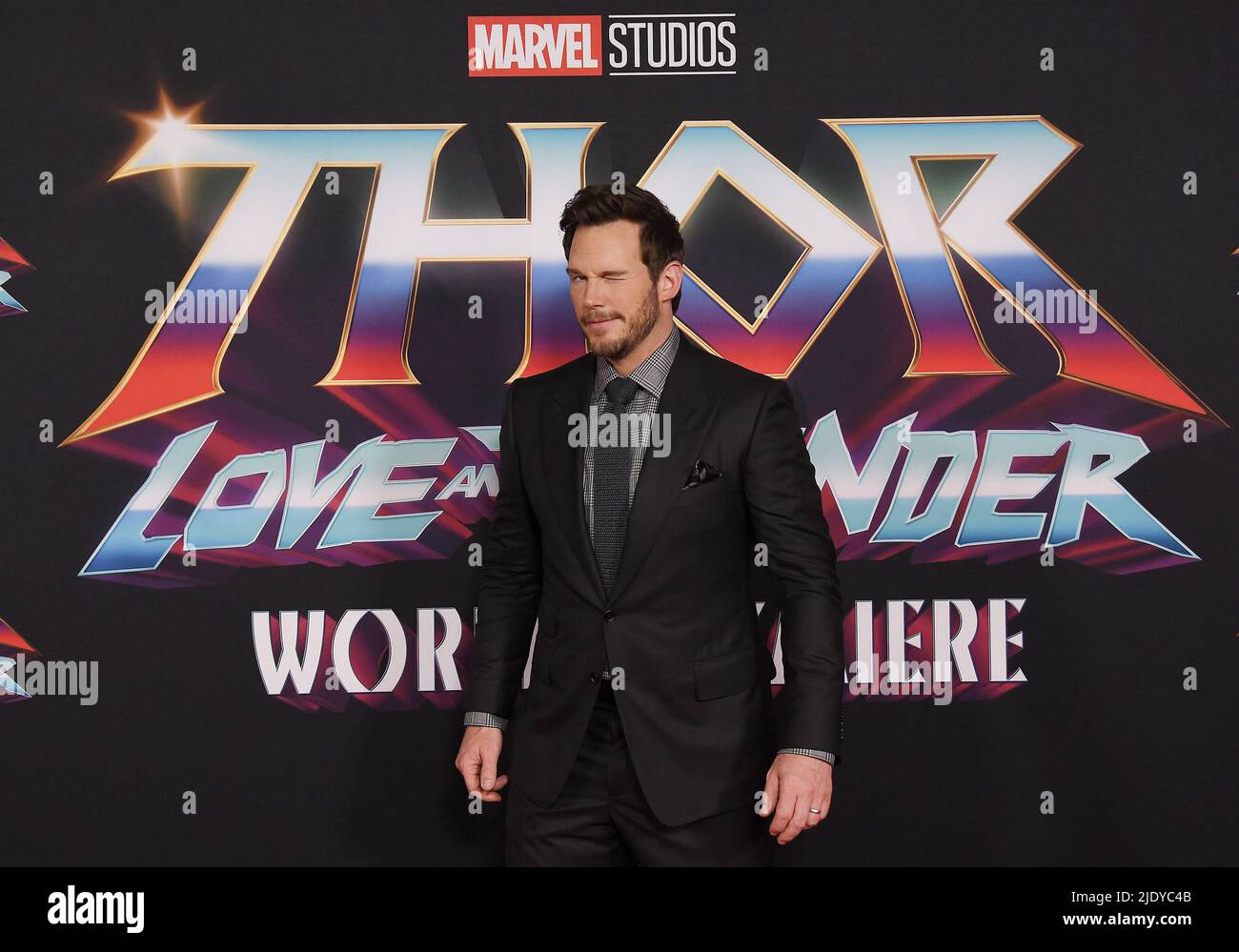 Thor love and thunder chris hi-res stock photography and images - Alamy