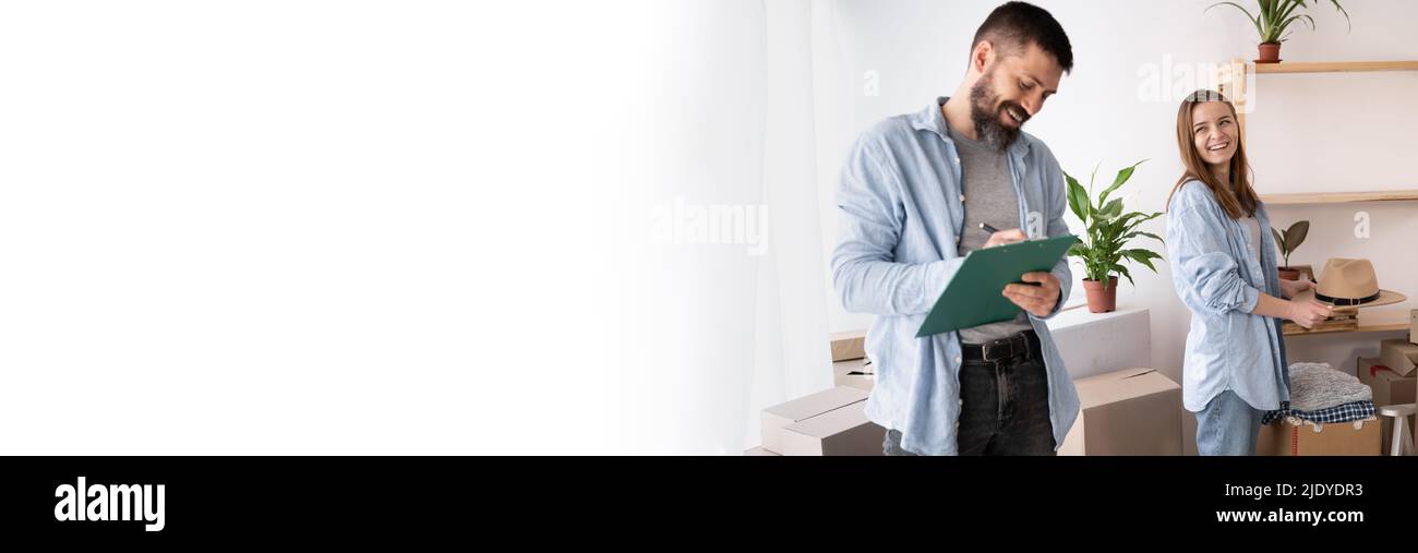 Checking things hi-res stock photography and images - Alamy