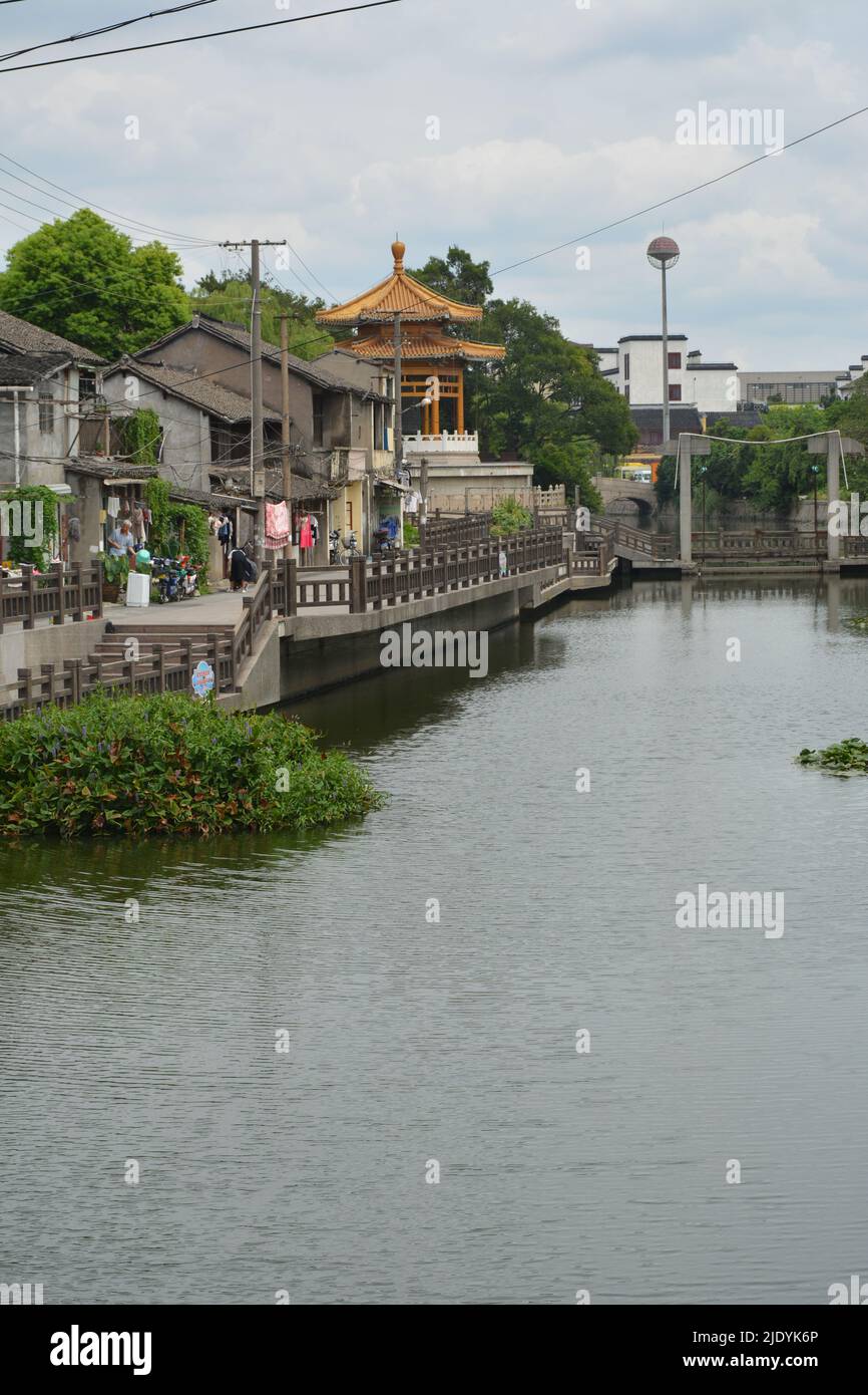 Explore the Ancient Water Town of Qibao Stock Photo - Alamy