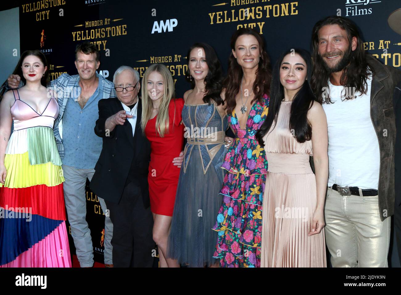LOS ANGELES - JUN 23: Emma Kenney, Thomas Jane, Richard Dreyfuss ...