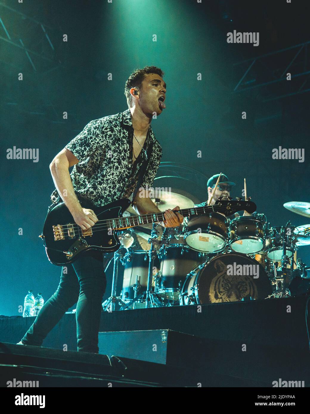 Royal blood cantante hi-res stock photography and images - Alamy