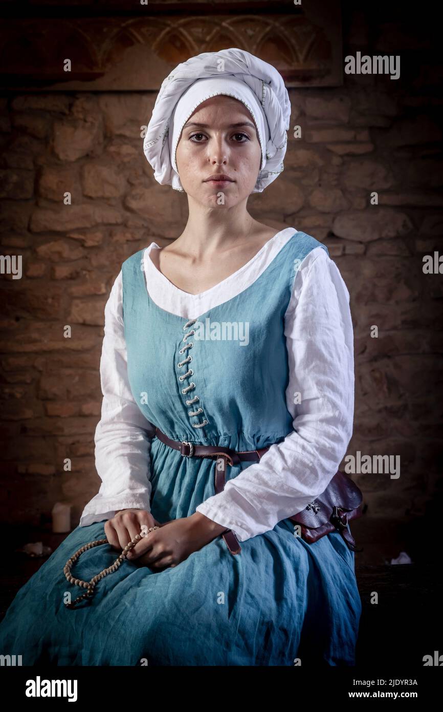 Life in a castle hi-res stock photography and images - Alamy