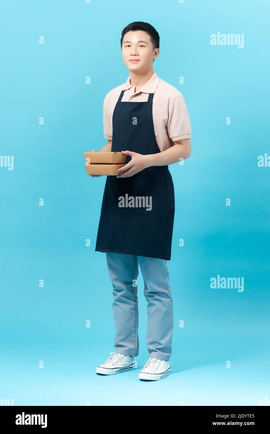 Friendly staff hi-res stock photography and images - Alamy