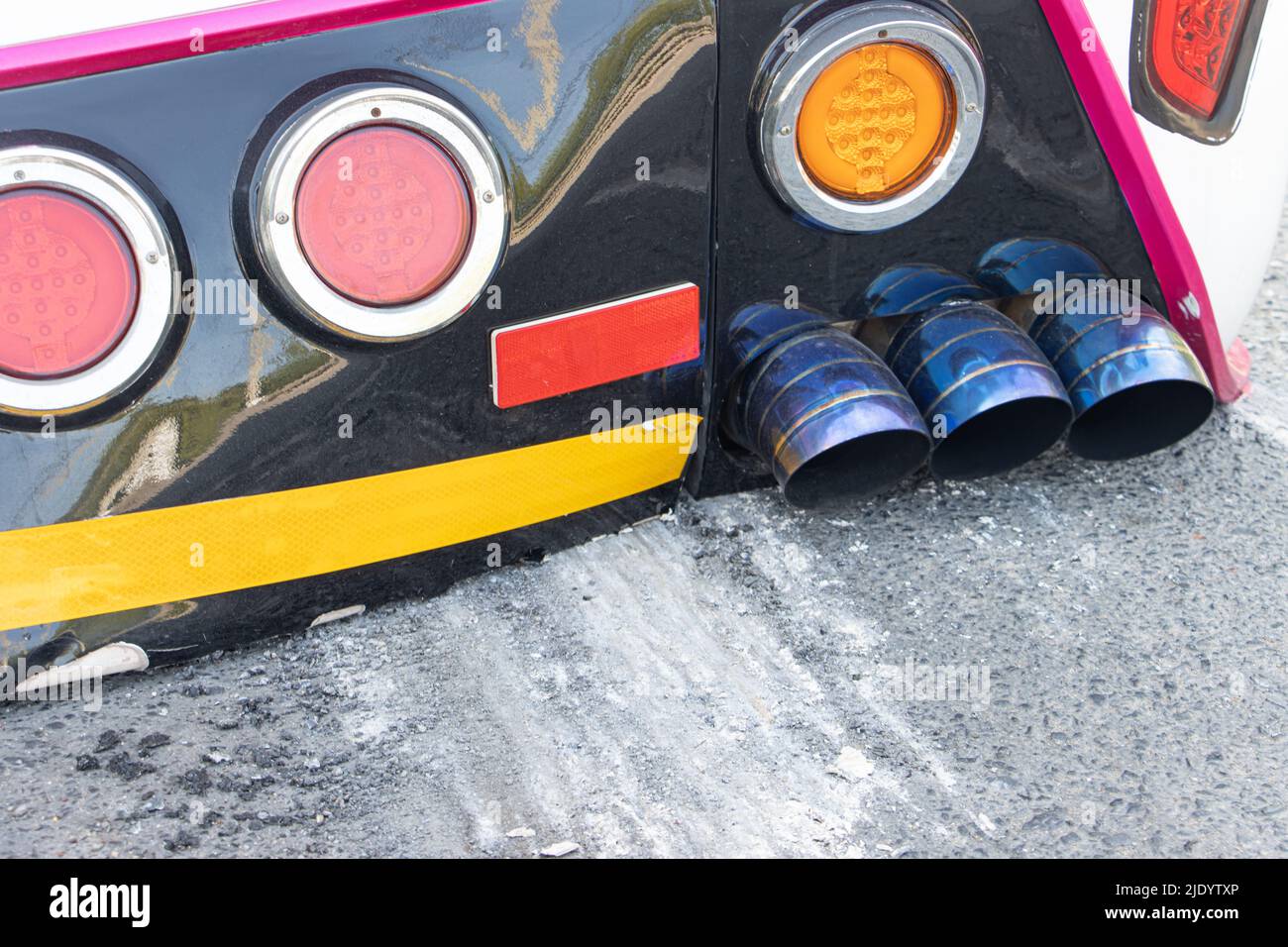 Undercarriage bus coach hi-res stock photography and images - Alamy