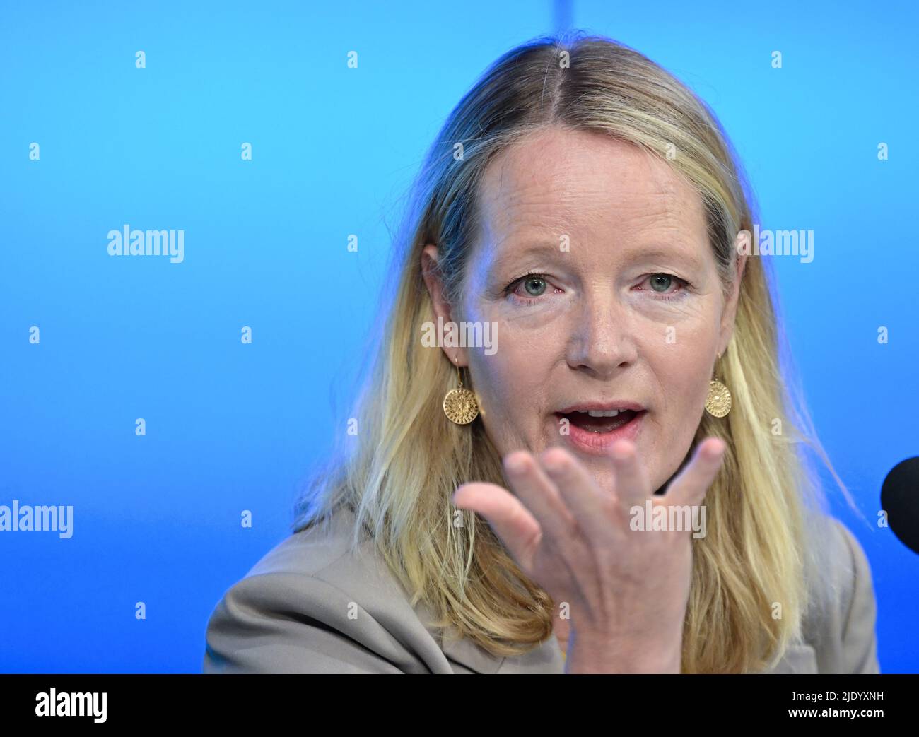 Stuttgart, Germany. 24th June, 2022. Thekla Walker (Bündnis 90/Die ...