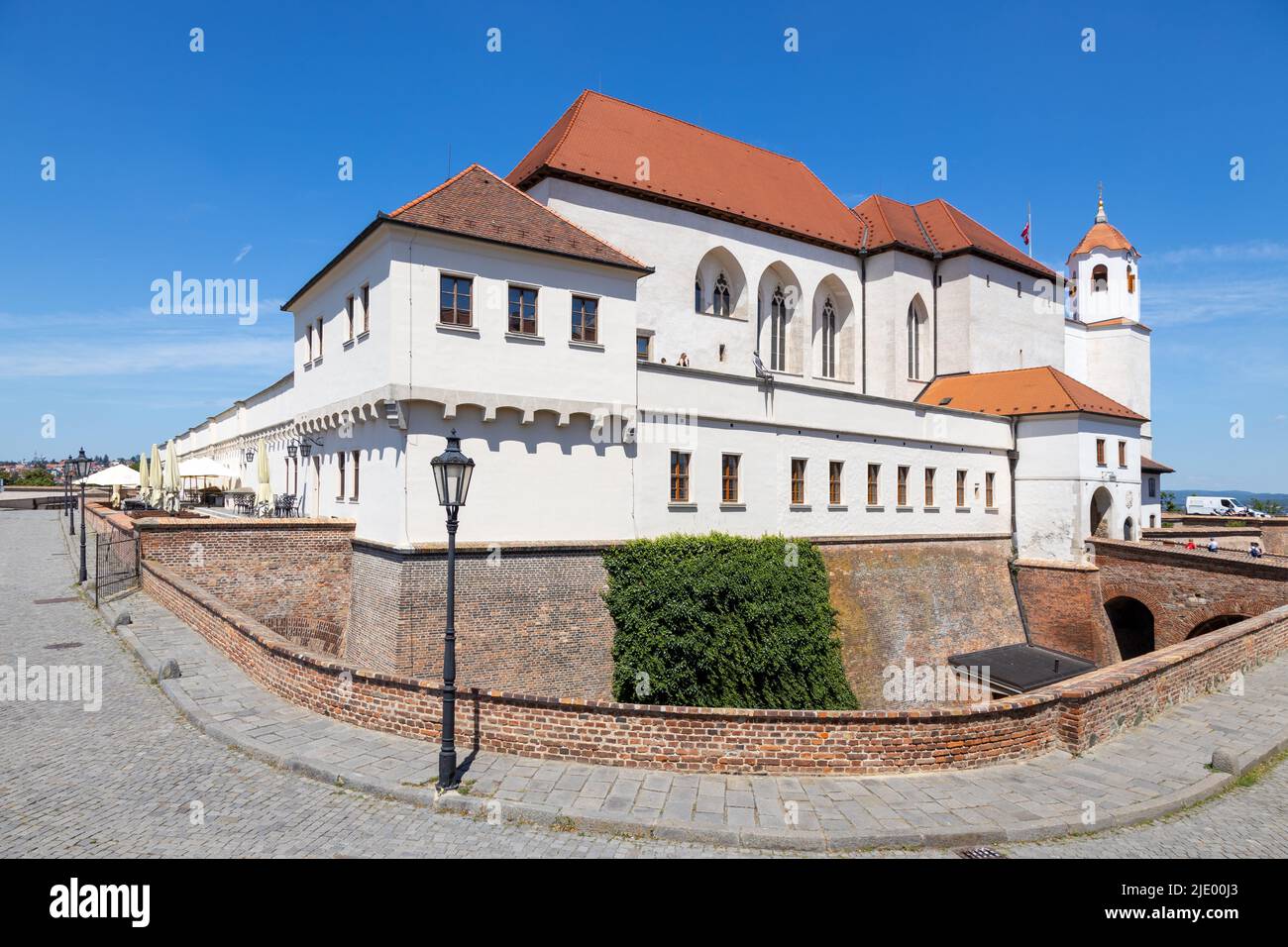Hrad Spilberk (nar. kulturni pamatka, zal. 13. stol., pevnost a vezeni ... Hrad Spilberk (nar. kulturni pamatka, zal. 13. stol., pevnost a vezeni ...