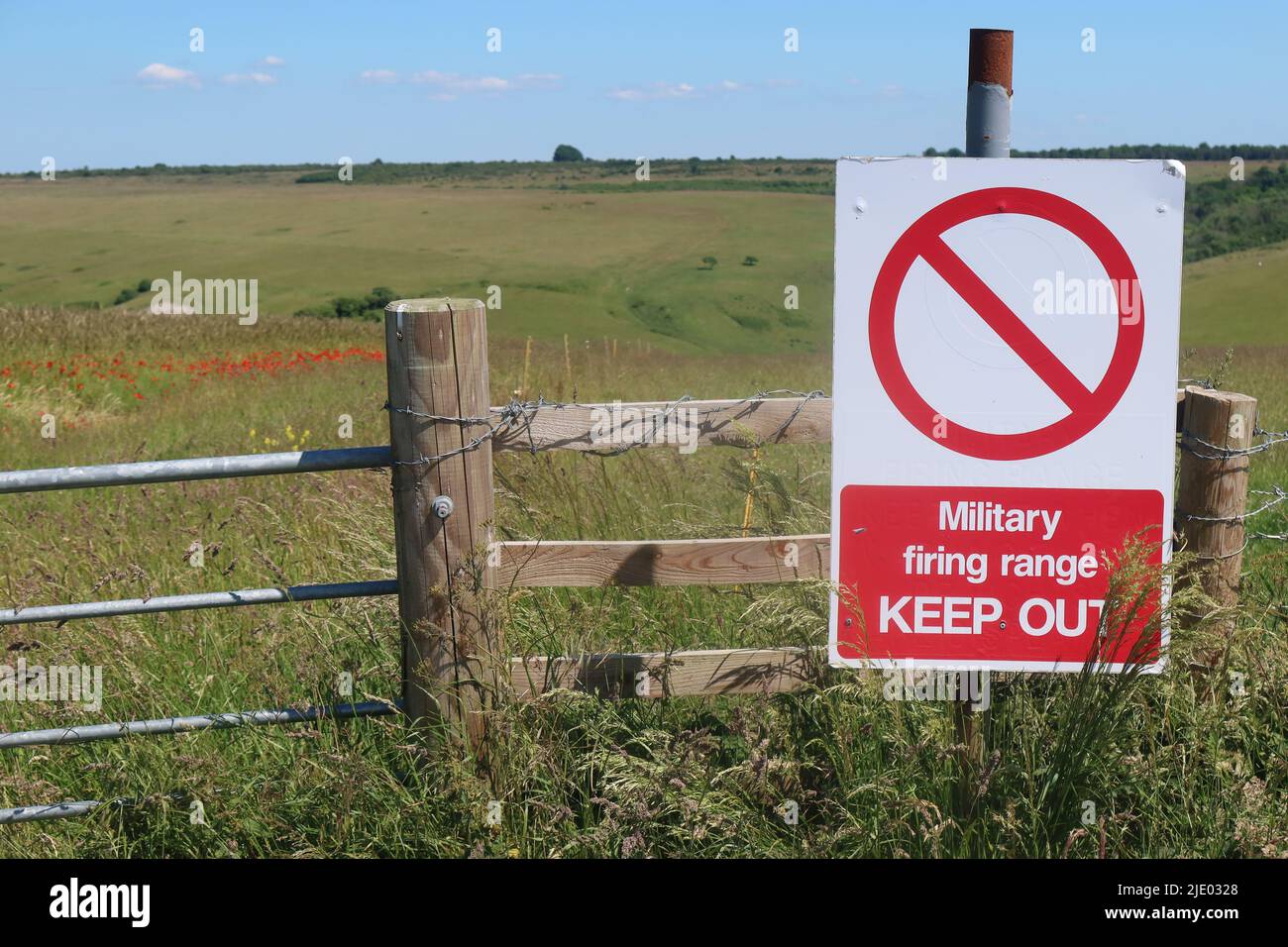 military firing range keep out sign. Wessex ridgeway. Edge of Salisbury ...