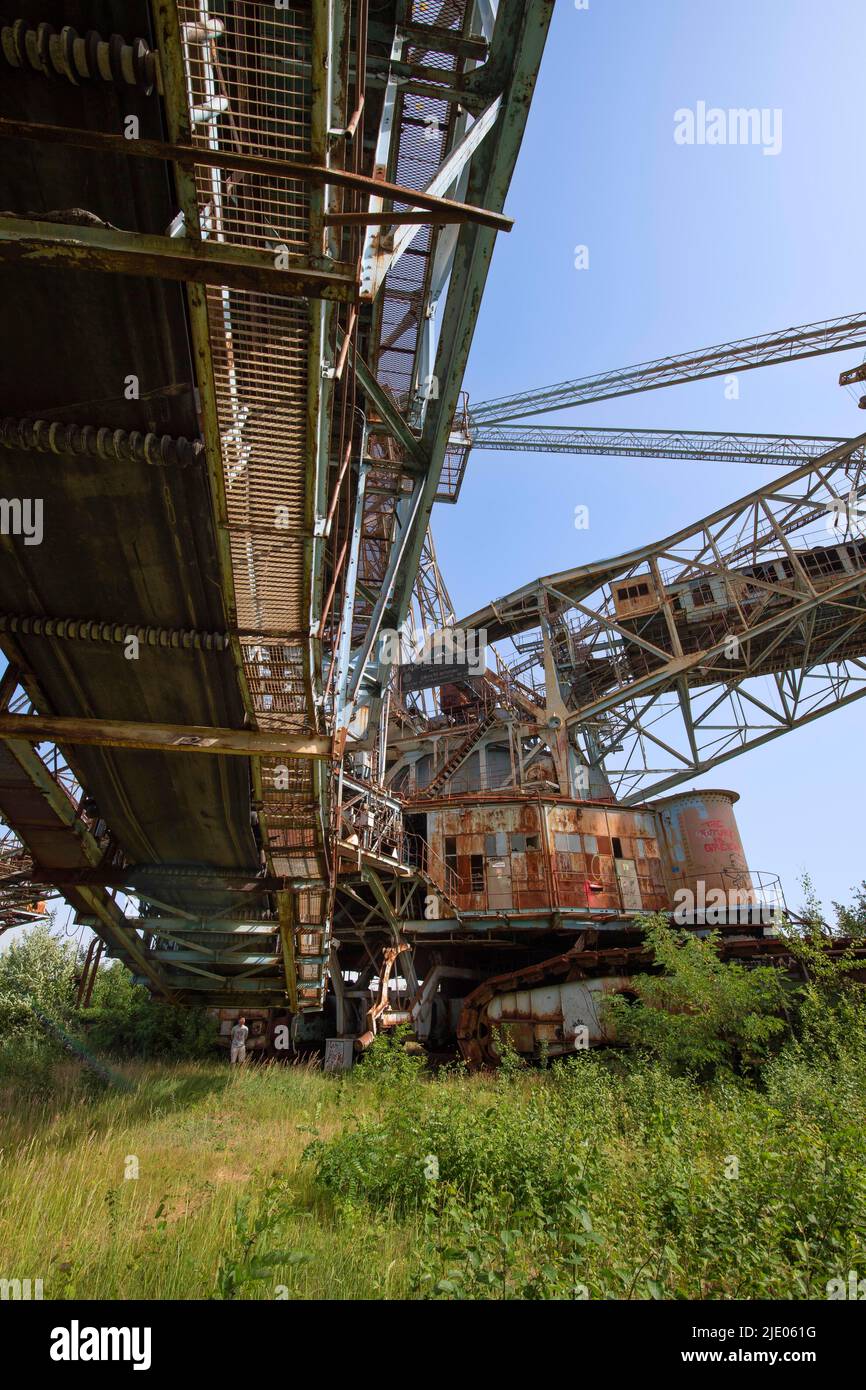 Boom with spoil conveyor belt, excavator, bucket wheel excavator 1473 ...