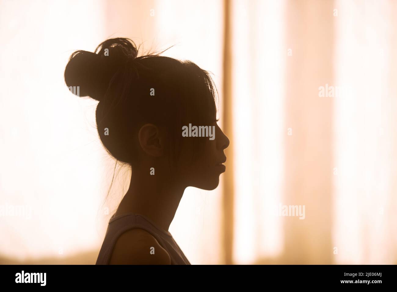 Silhouette of young asian woman, simple portrait Stock Photo - Alamy