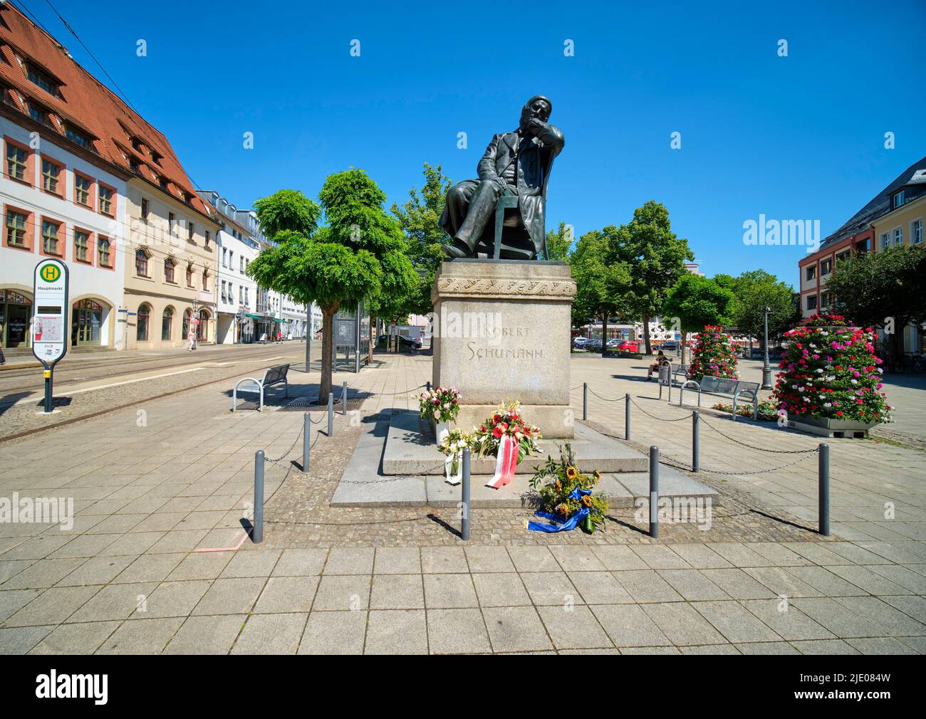Robert Schumann Monument, Main Market Square, Zwickau, Saxony, Germany ...