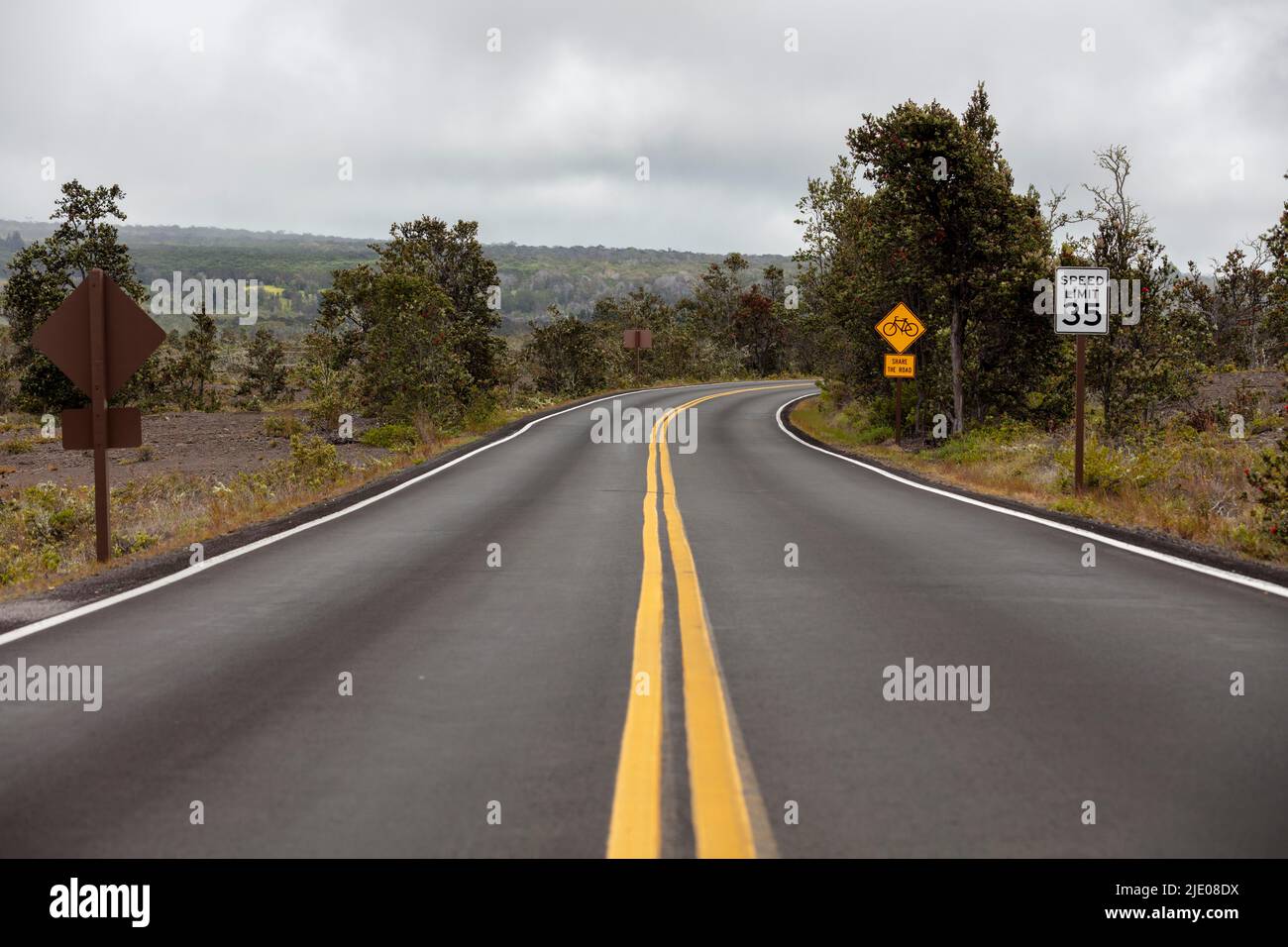 Crater Rim Drive, tourist road in Hawai'i Volcanoes National Park, Big ...