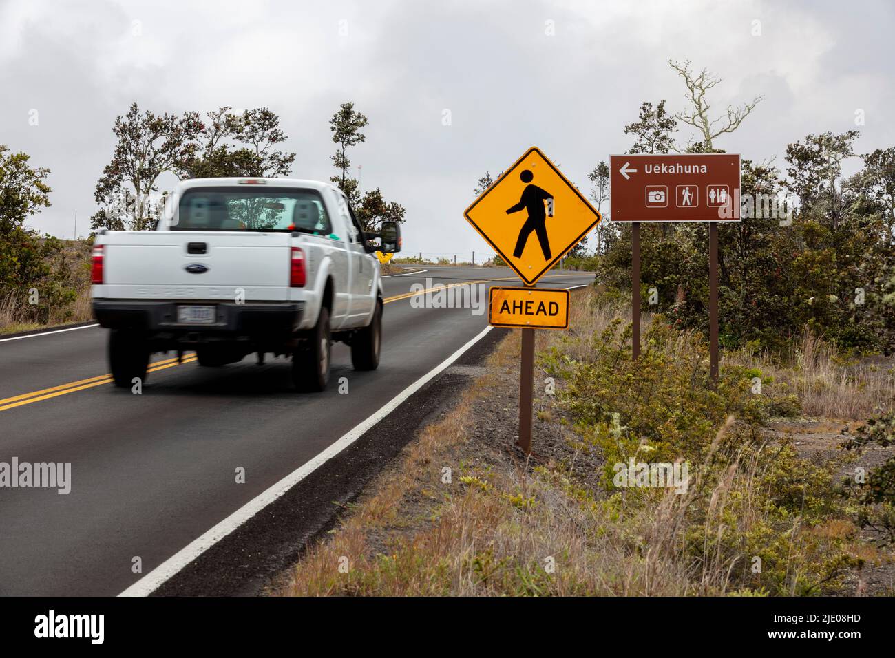 Uekahuna, road sign, Crater Rim Drive, Hawai'i Volcanoes National Park ...