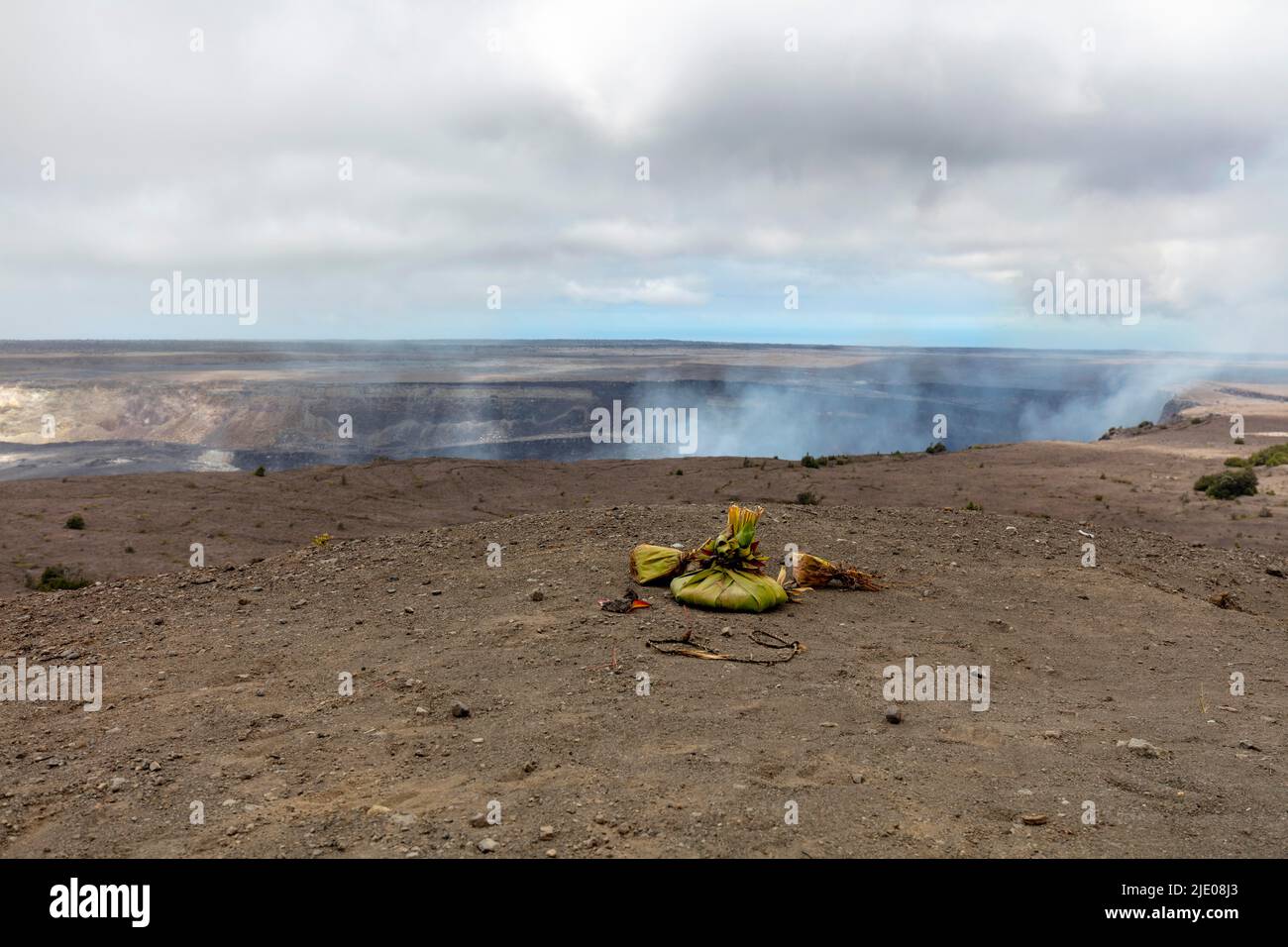 Offering to volcano goddess Pele, Uekahuna, Kilauea Caldera, Hawai'i ...