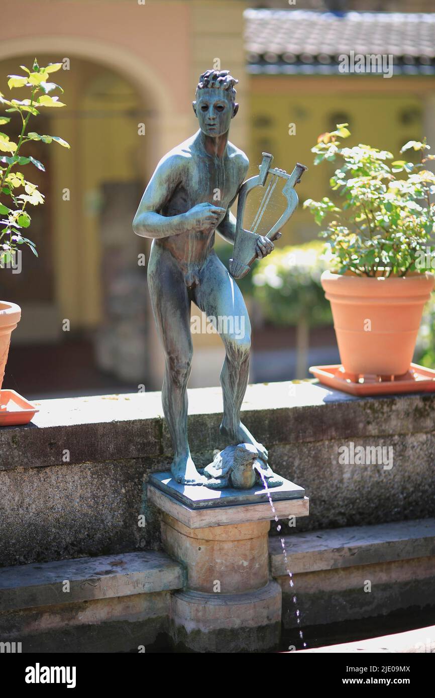 Orpheus statue hi-res stock photography and images - Alamy