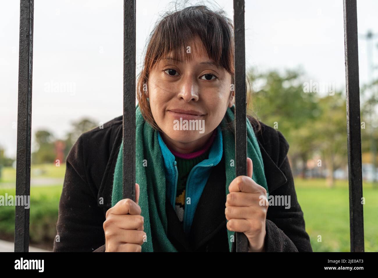 Person woman begging hi-res stock photography and images - Alamy