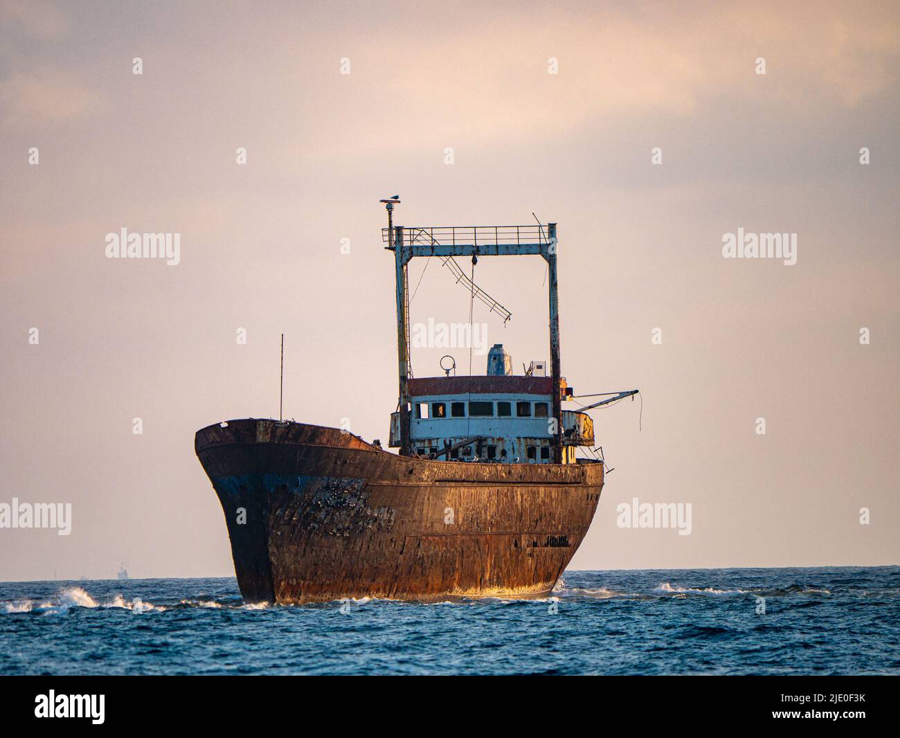 Shipwreck ruins beach coast hi-res stock photography and images - Alamy