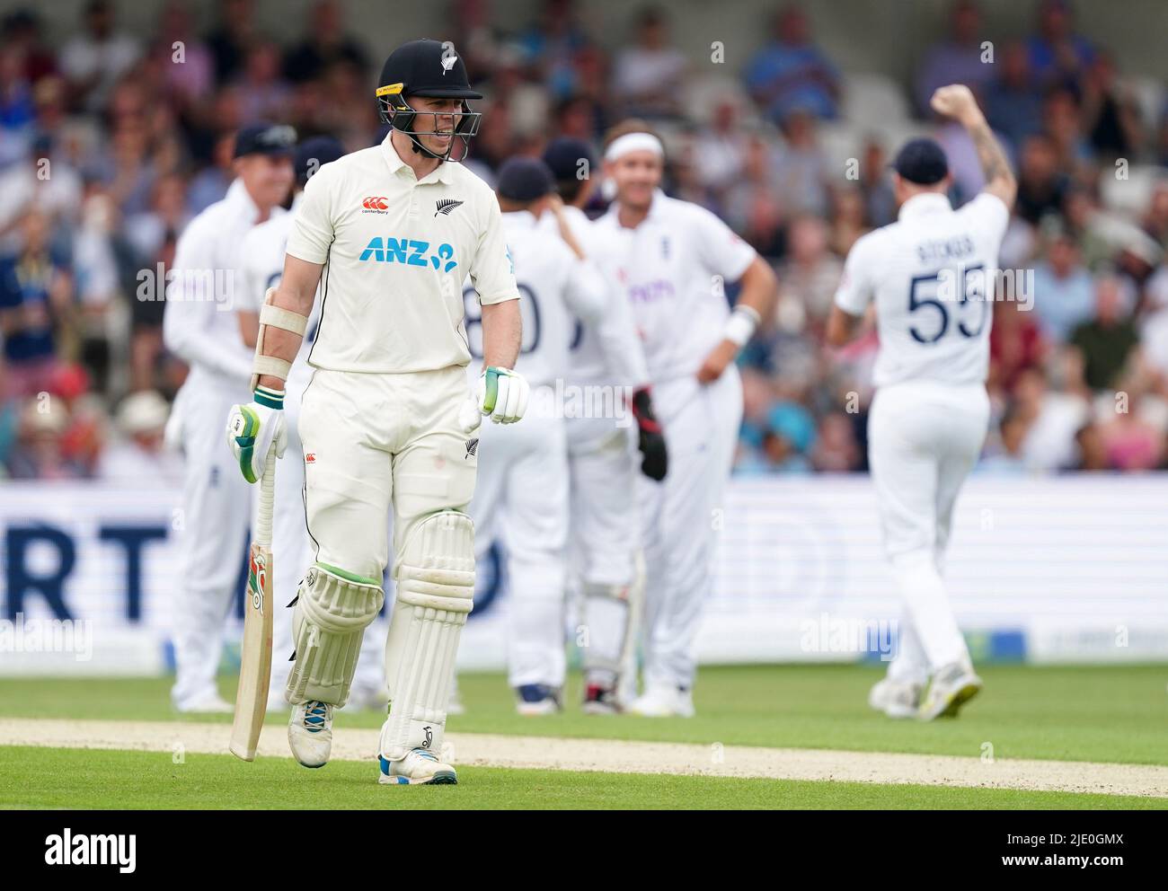 New Zealand's Michael Bracewell reacts on his dismissal during day two ...