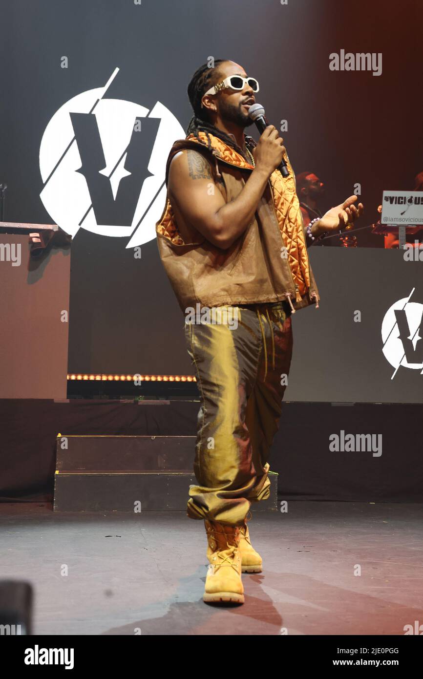 Los Angeles, Ca. 23rd June, 2022. Omarion performs at VERZUZ - Omarion ...