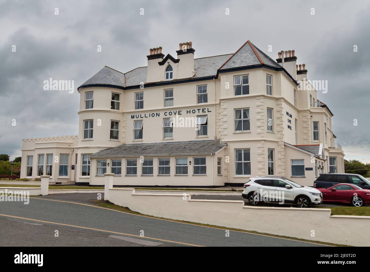 Mullion Cove Hotel, Mullion, Cornwall Stock Photo - Alamy