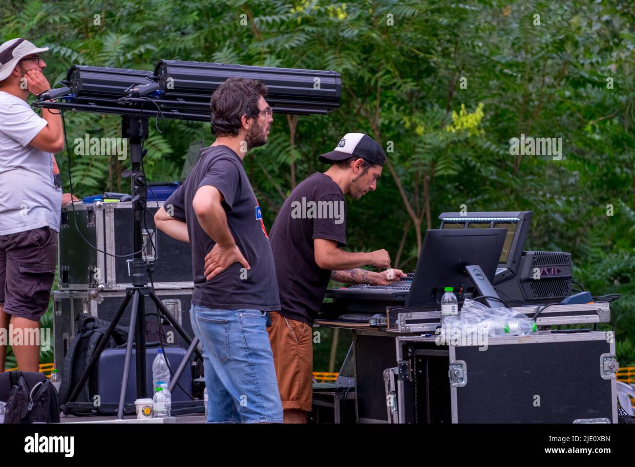 Sound engineer concert hi-res stock photography and images - Alamy