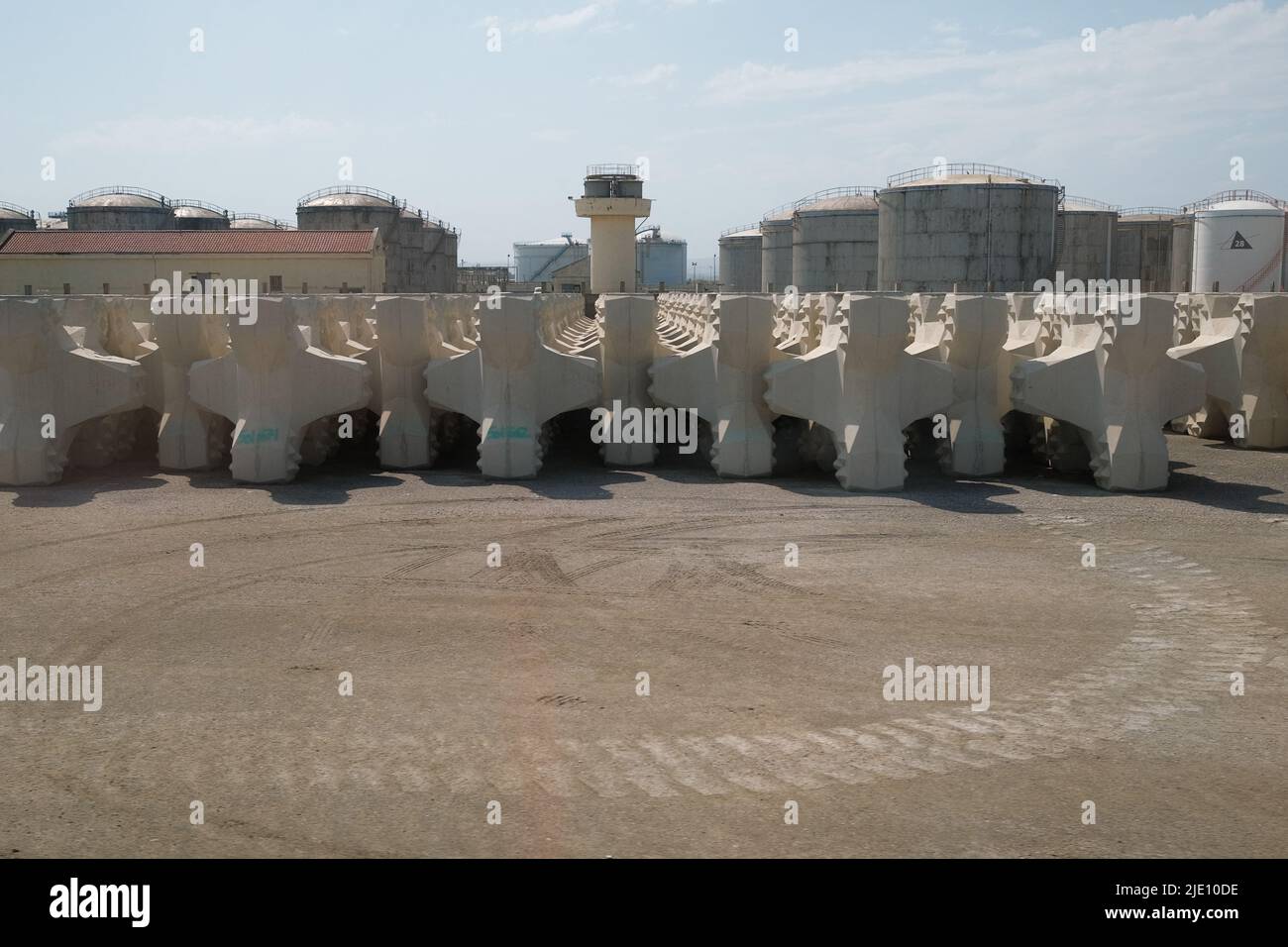 Accropodes hi-res stock photography and images - Alamy