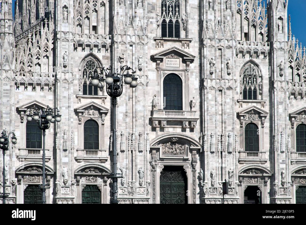 Milan cathedral columns hi-res stock photography and images - Alamy