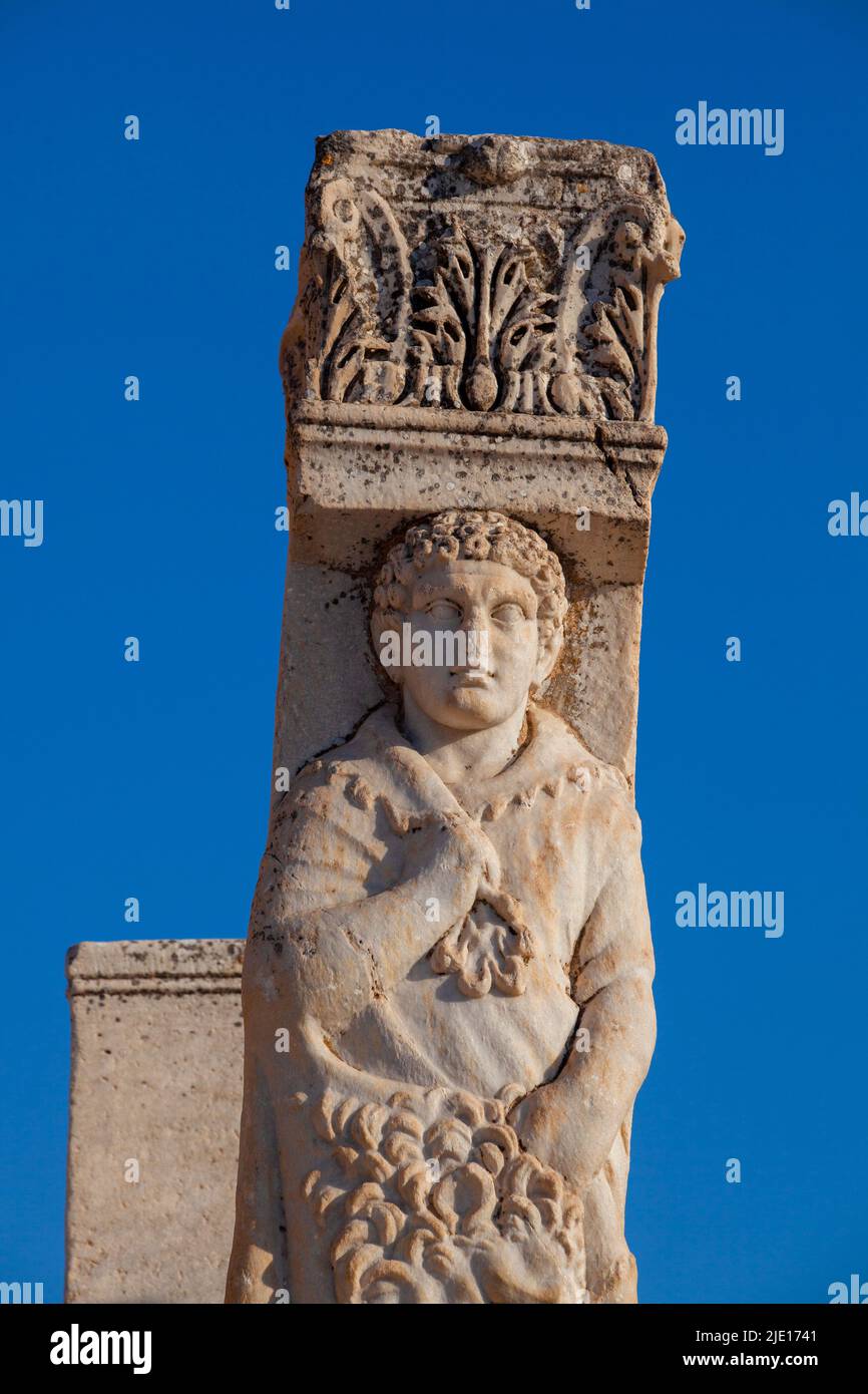 Ephesus turkey gate of hercules hi-res stock photography and images - Alamy