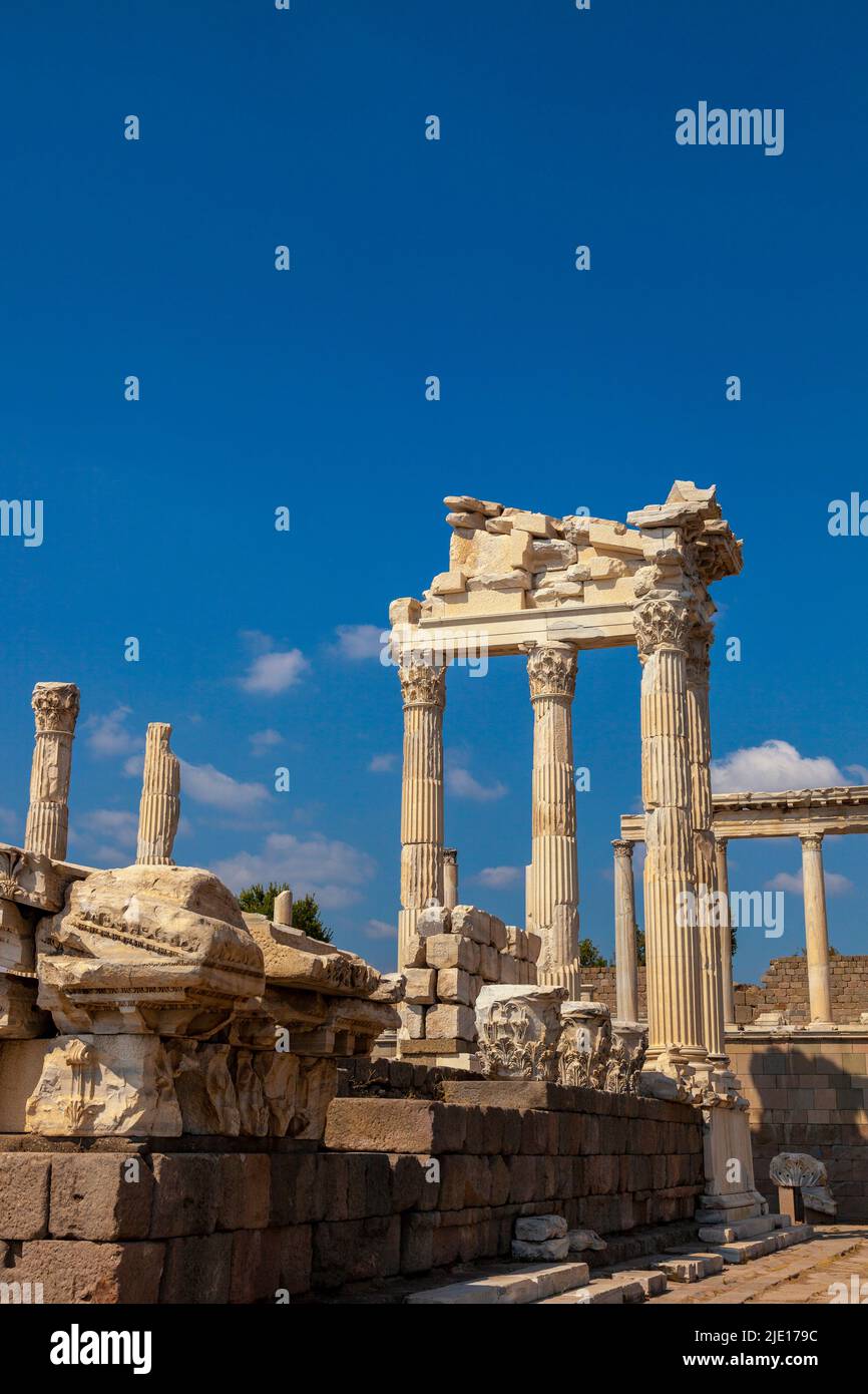 Temple of Trajan, Bergama (Pergamum), Turkey, Asia Stock Photo - Alamy