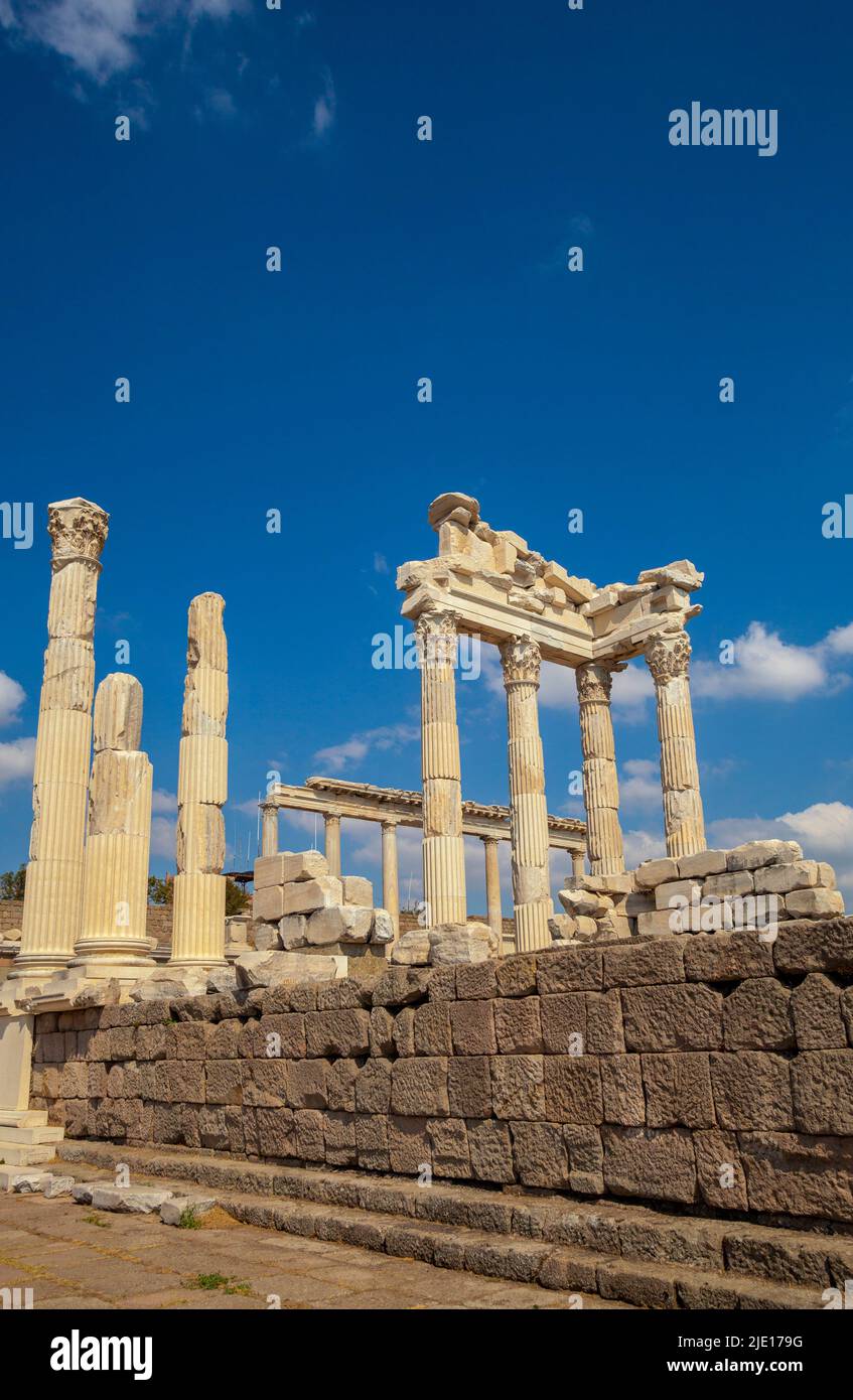 Temple of Trajan, Bergama (Pergamum), Turkey, Asia Stock Photo - Alamy
