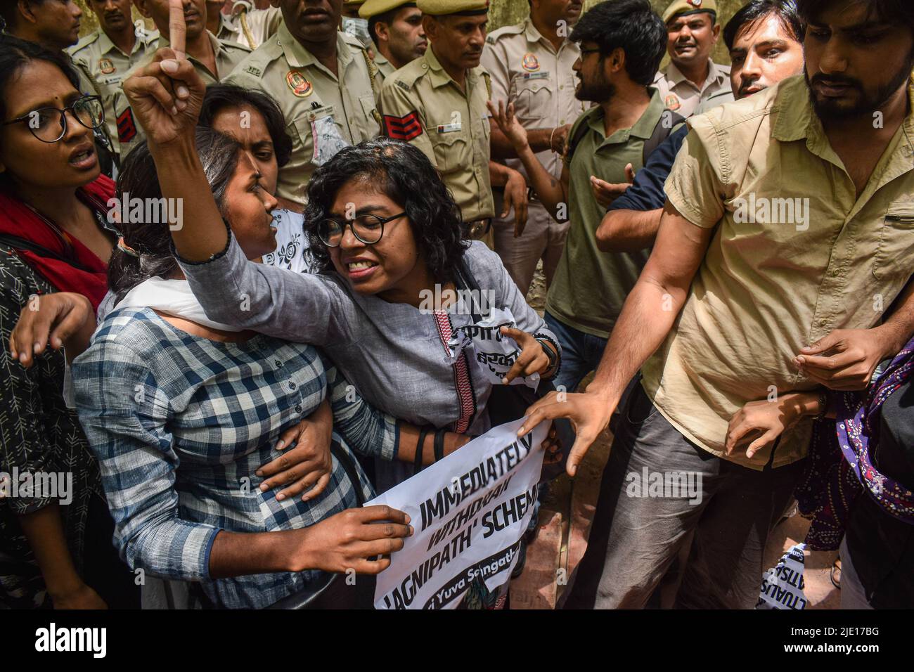 Krantikari hi-res stock photography and images - Alamy