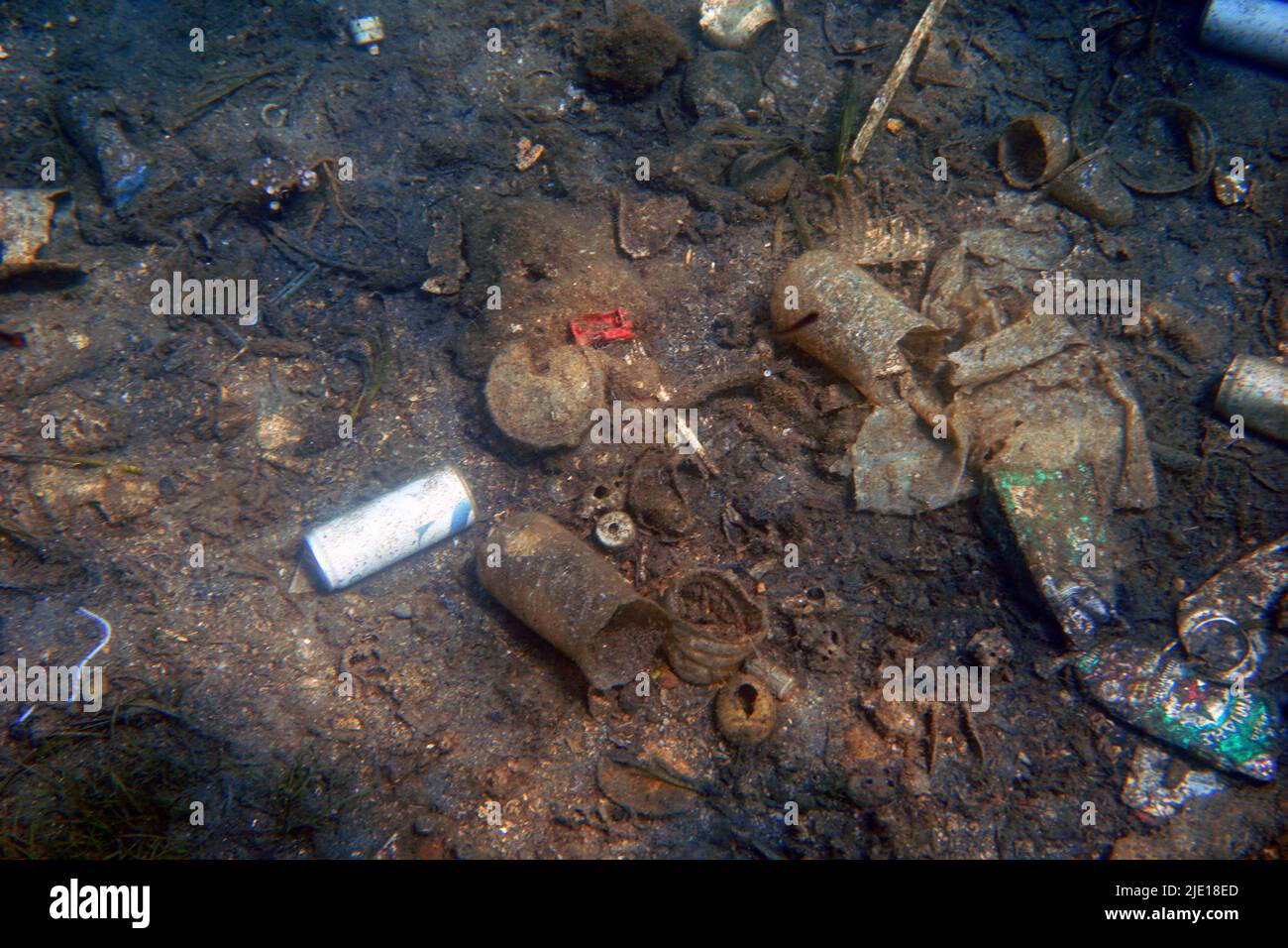 Bad underwater scenes with garbage in the Mediterranean sea Stock Photo ...