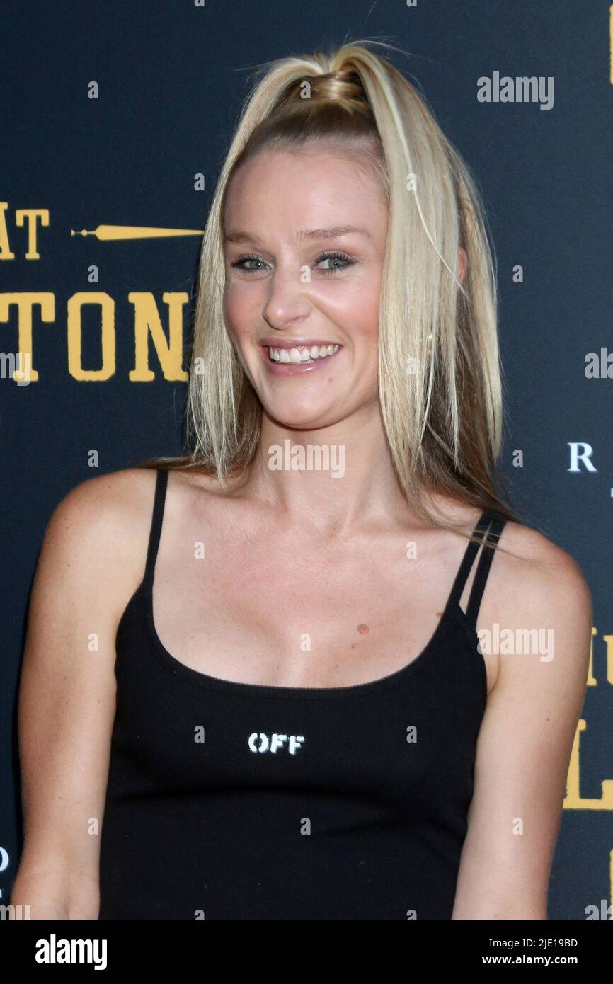 Los Angeles, CA. 23rd June, 2022. Elizabeth Gilpin at arrivals for ...