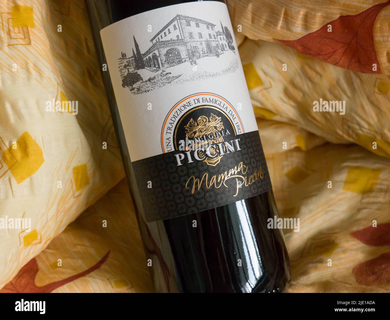 Wine FAMIGLIA PICCINI Stock Photo - Alamy