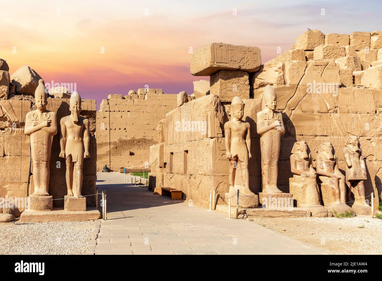Statues of Thutmes III and Amenhetep II, Great Temple of Amun in Karnak ...