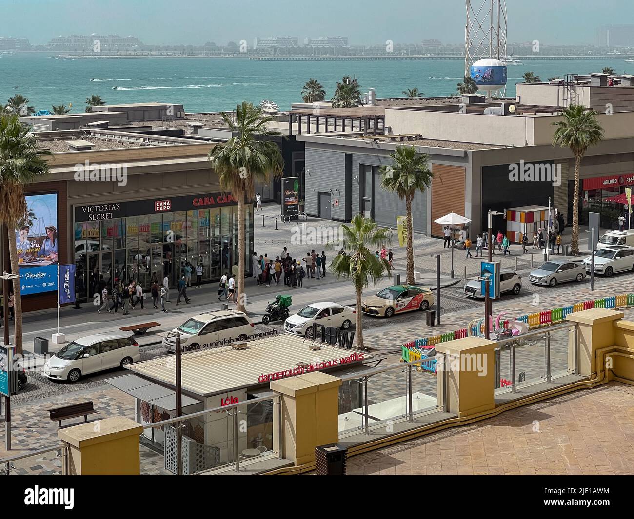 High view of Dubai waterfront complex, retail stores, restaurants and ...