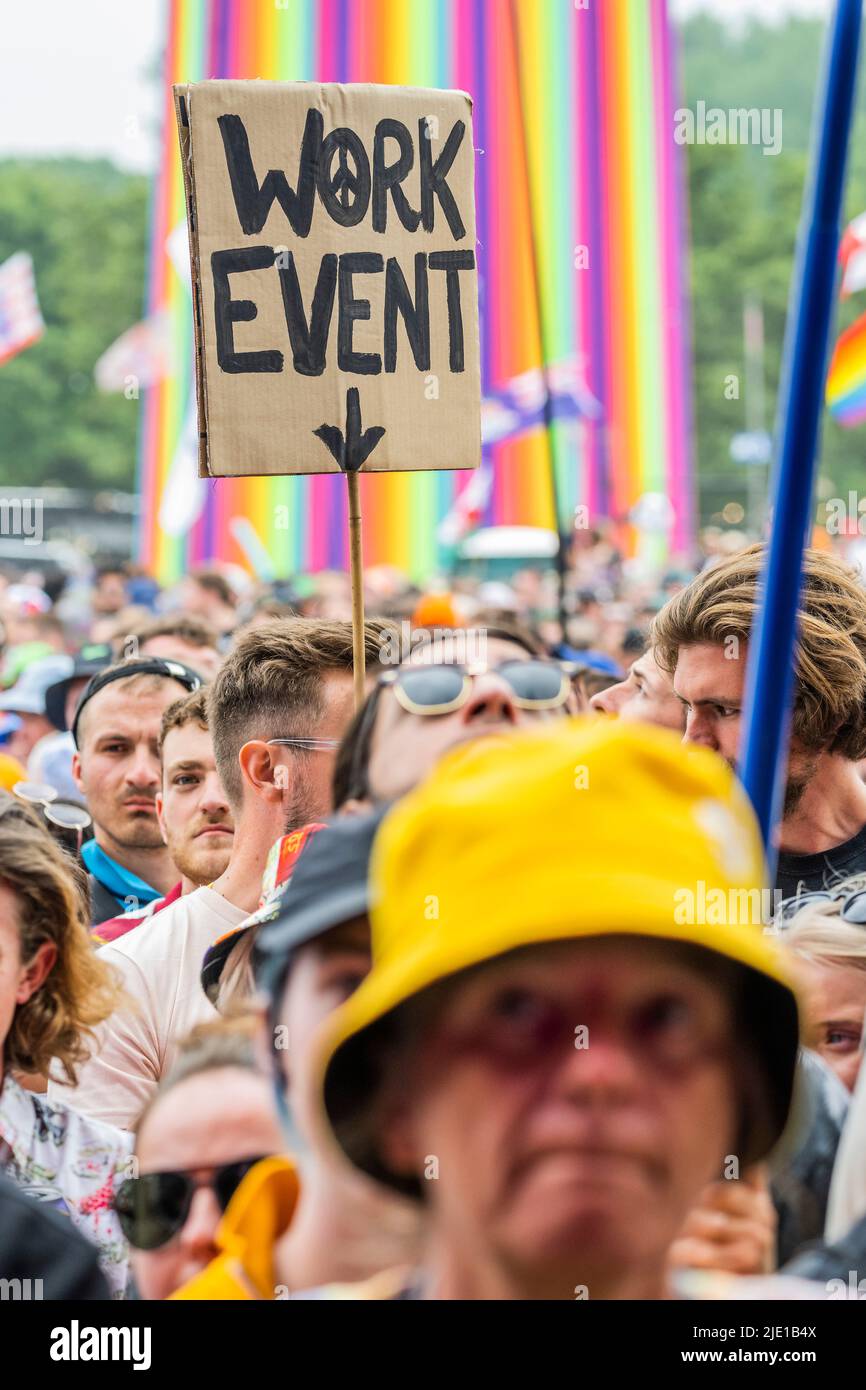 Glastonbury, UK. 24th June, 2022. This is a work event placard as Wet ...
